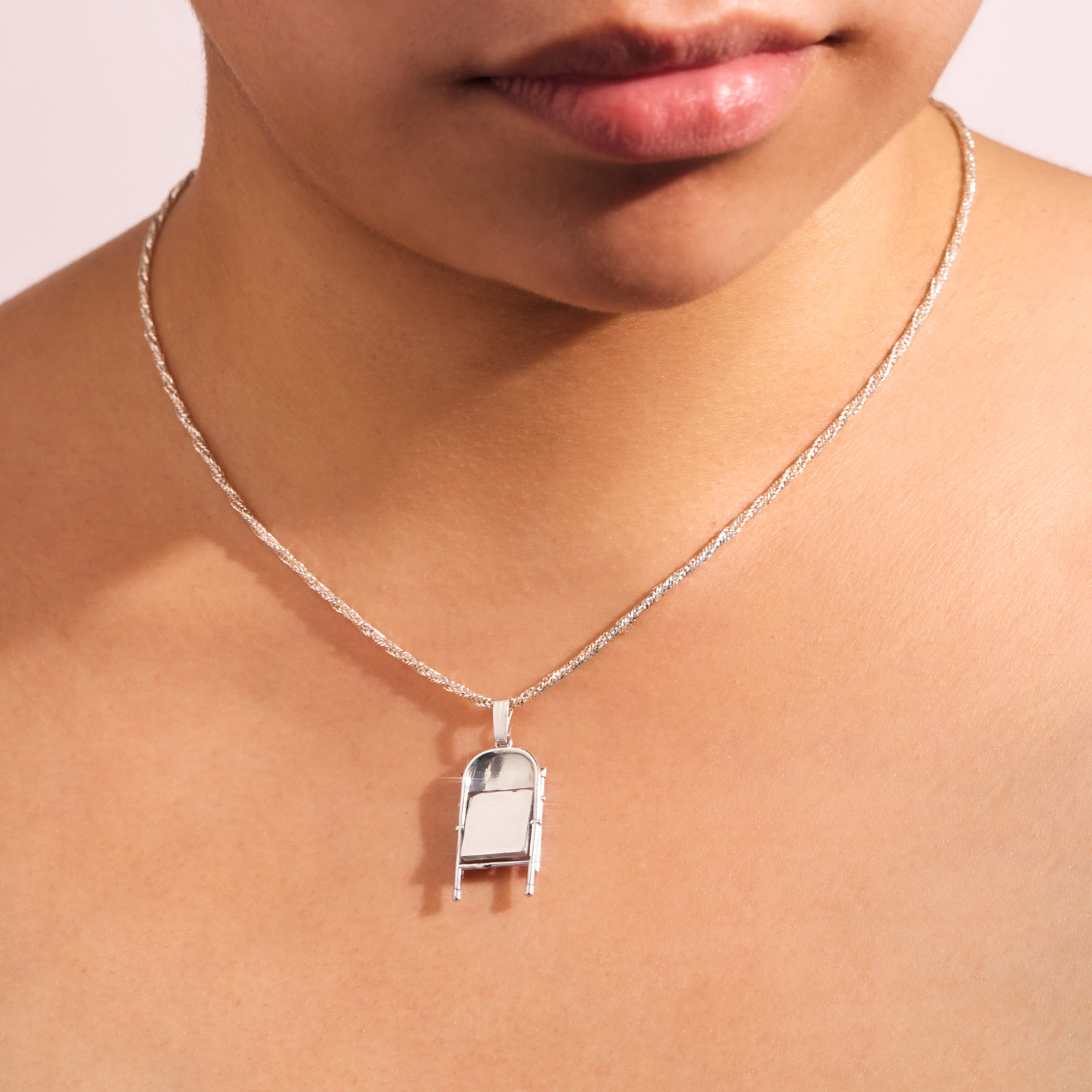 Folding Chair Charm | Catbird NYC